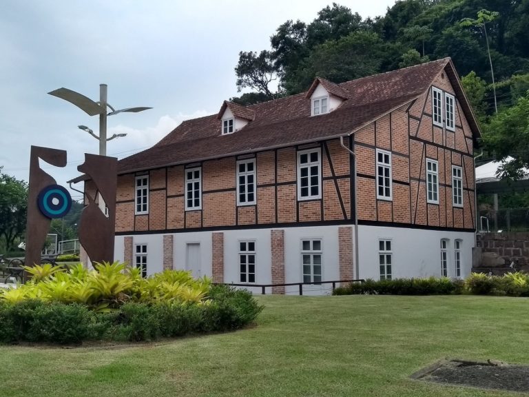 Museu Hering, um passeio pela história da Cia. Hering - Casa de Doda